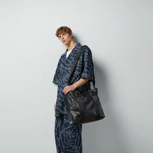 Gucci Gg Crystal Tote Bag Gg Canvas - Black Gg Crystal Canvas